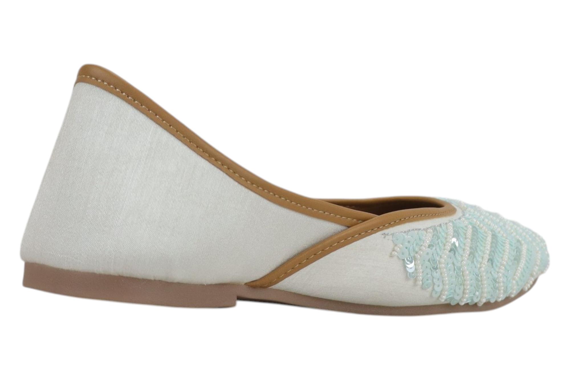 ARCANIS SKY MOJARIS ::PARMAR BOOT HOUSE | Buy Footwear and Accessories ...